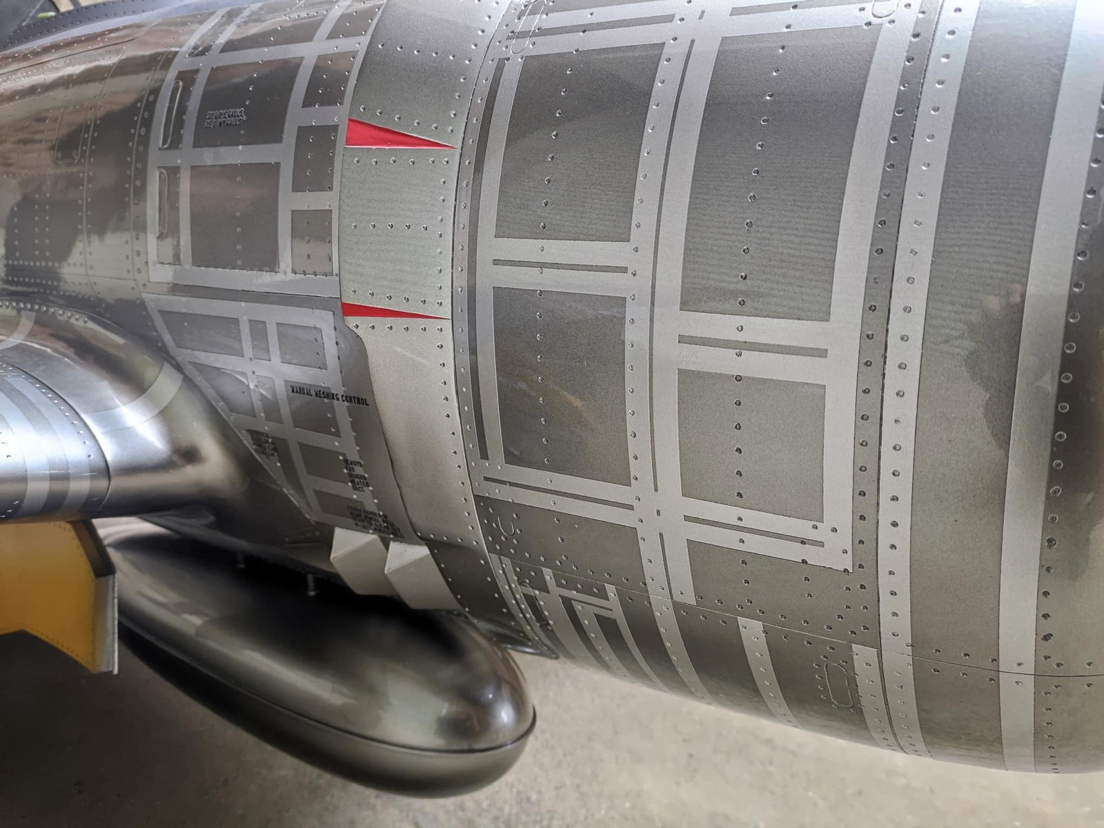 P-47B 112" / 2.85M Wingspan | KYHK RC