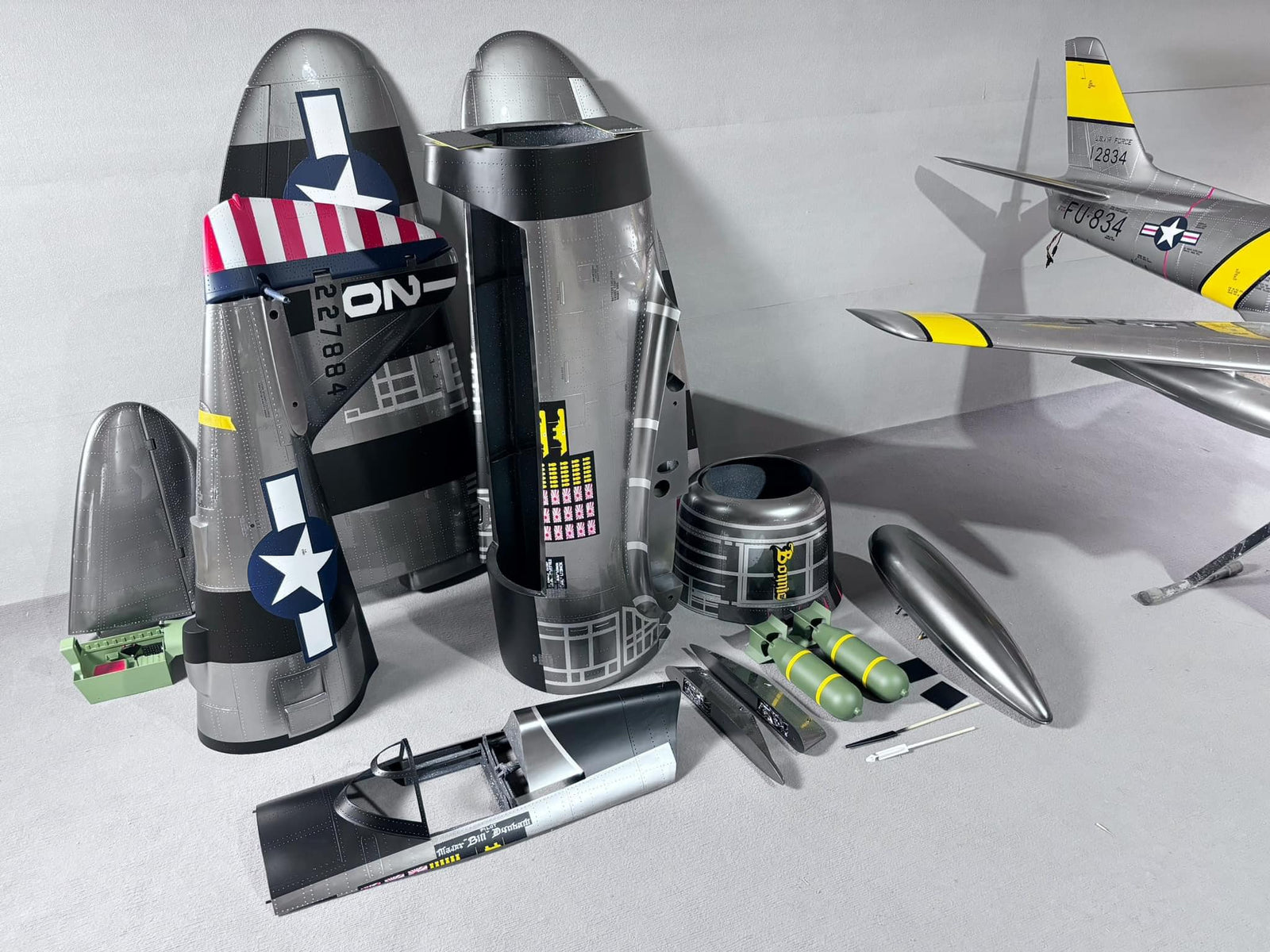 P-47B 112" / 2.85M Wingspan | KYHK RC