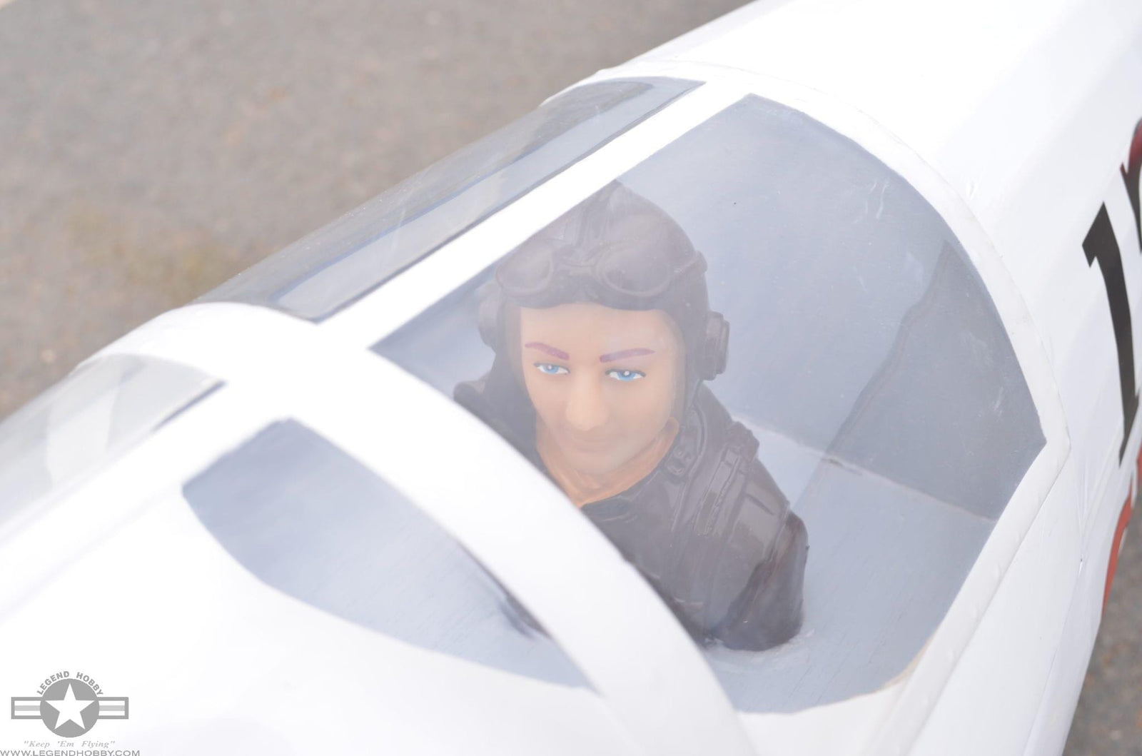 Gilmore Red Lion Racer 33CC | Seagull Models